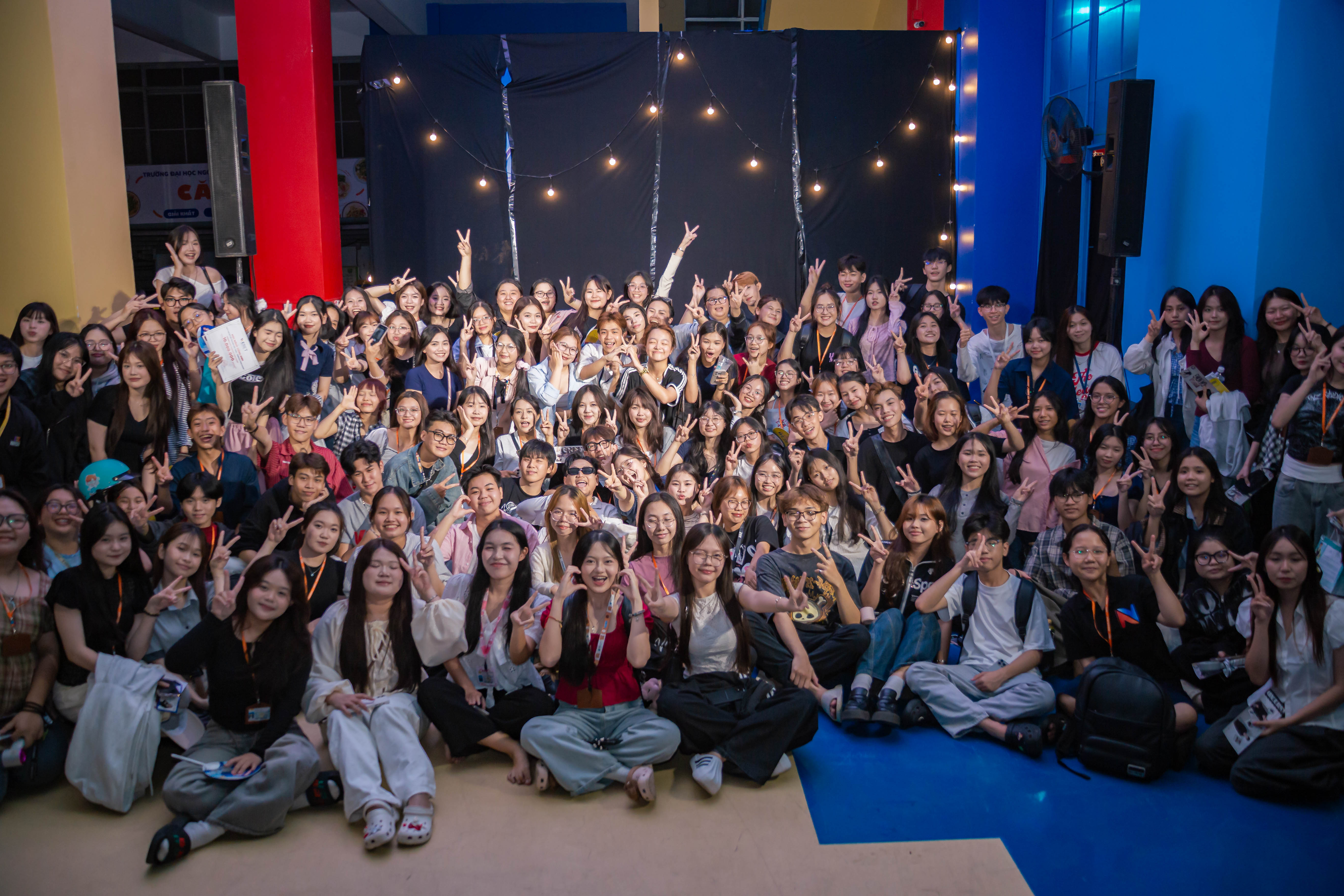 Ngày hội kết nối Tân sinh viên FIR&C 2025 “Embrace Your Color” – Hành ...